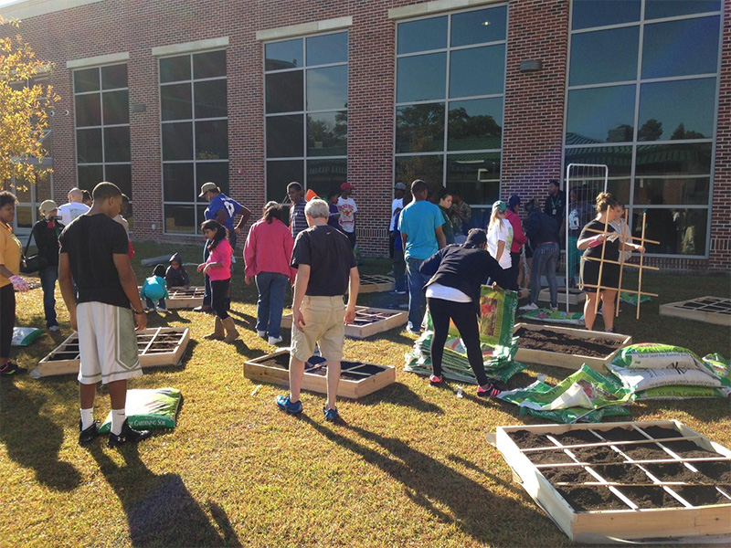 A Square Yard In The School Yard Square Foot Gardening
